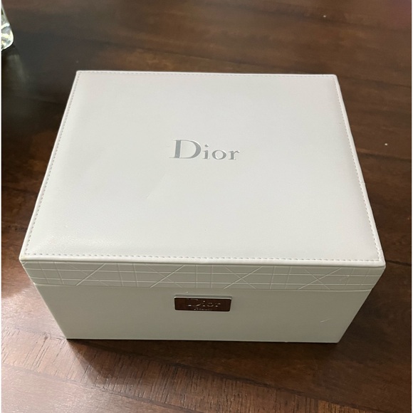 Dior | Other | Christian Dior Beauty White Box | Poshmark